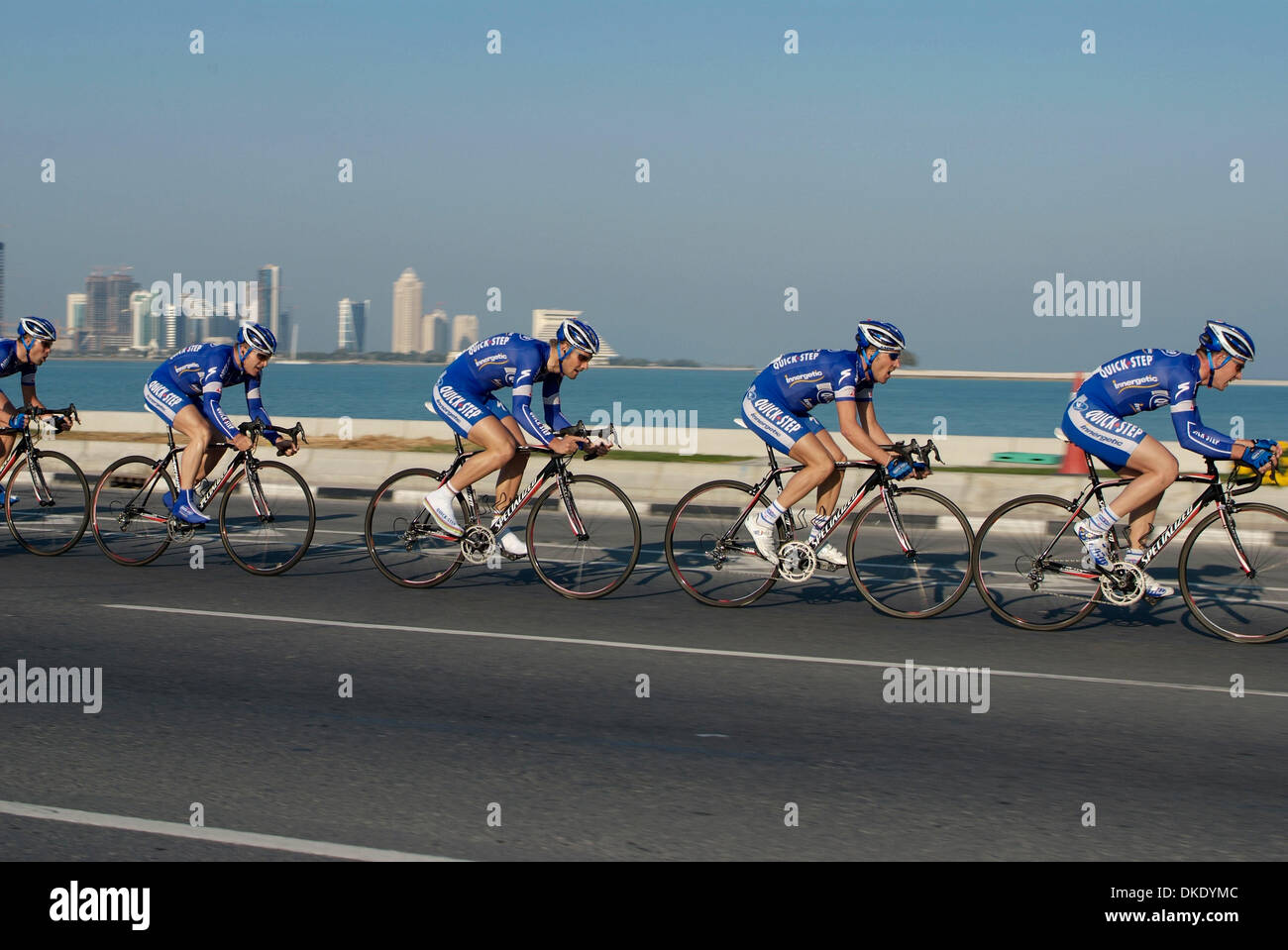 Jan 28, 2007 - Doha, Qatar - Stage 1: 6 km team time trial, Doha ...