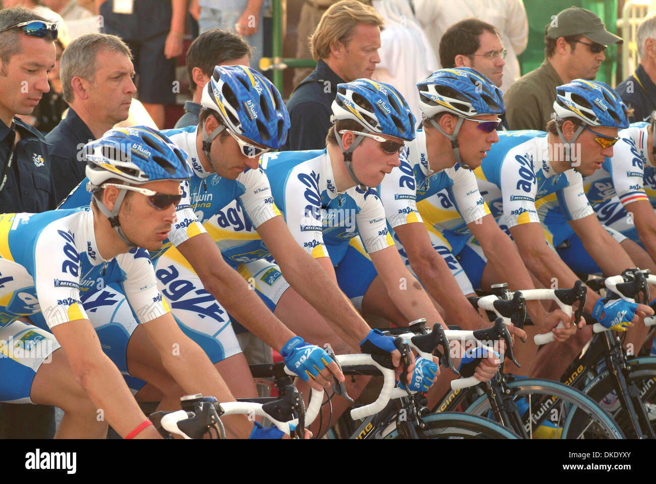 Jan 28, 2007 - Doha, Qatar - Stage 1: 6 km team time trial, Doha ...