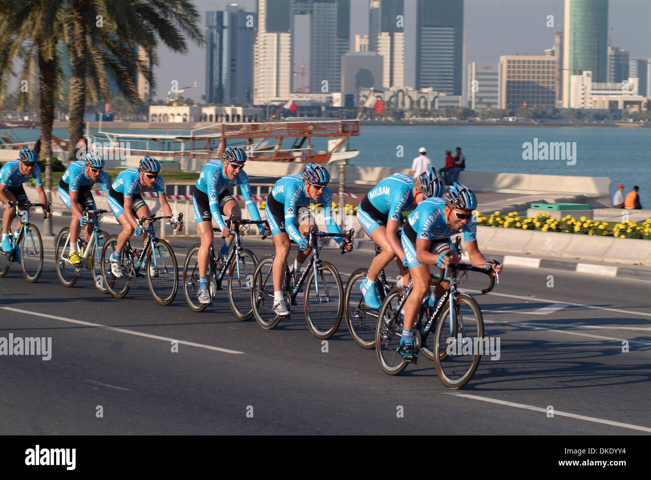 Jan 28, 2007 - Doha, Qatar - Stage 1: 6 km team time trial, Doha ...