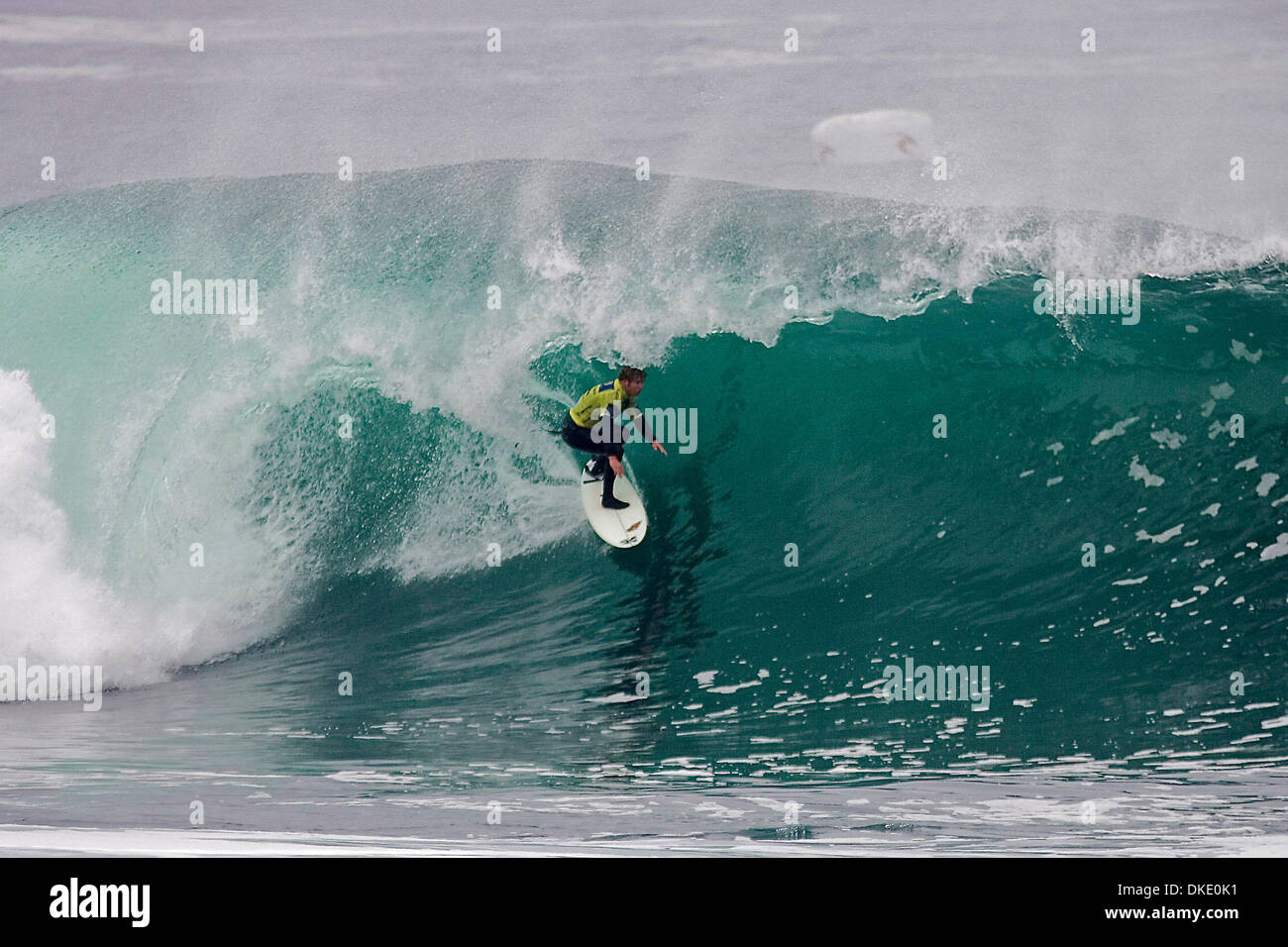 Snapped surfboard hi-res stock photography and images - Alamy