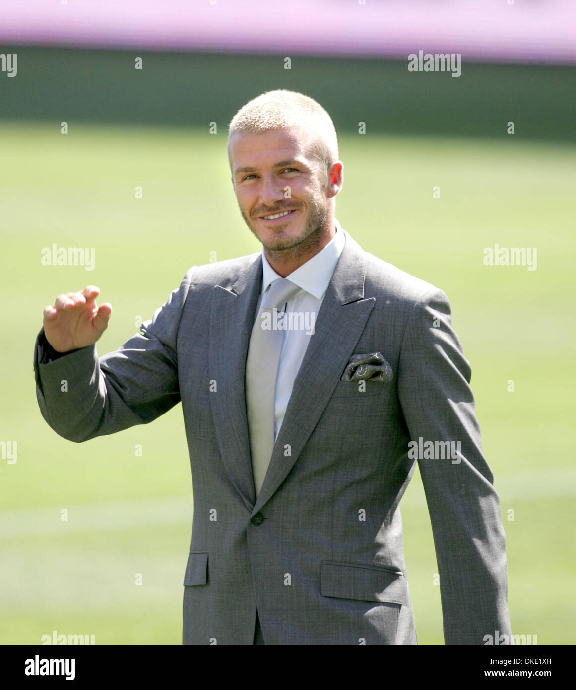 Jul 13, 2007 - Carson, CA, USA - DAVID BECKHAM makes his way across the ...
