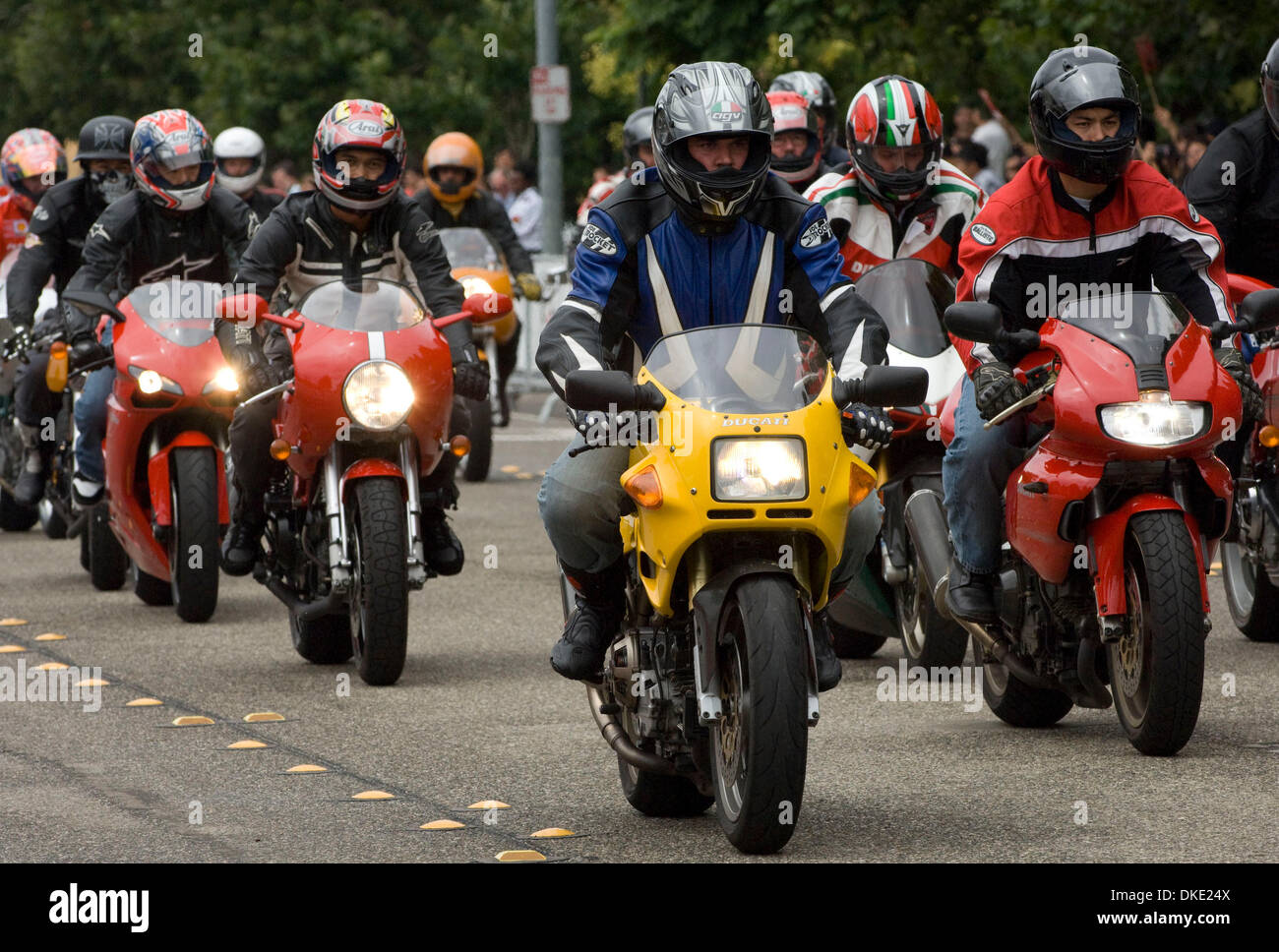 Sandisk extrême hi-res stock photography and images - Alamy