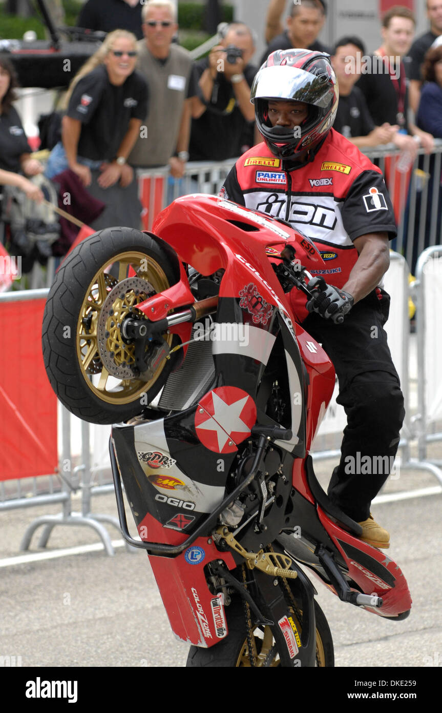 Jul 18, 2007 - Milpitas, CA, USA - Stunt rider JASON BRITTON of Team No ...