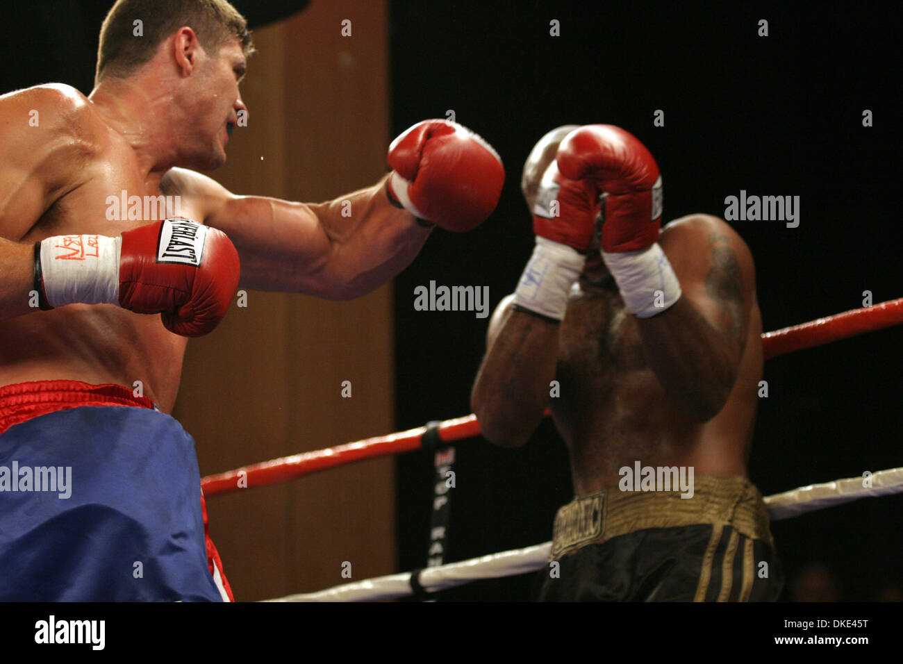 Aug 09, 2007 - Las Vegas, NV, USA - Joint Heavyweight prospect TYE ...