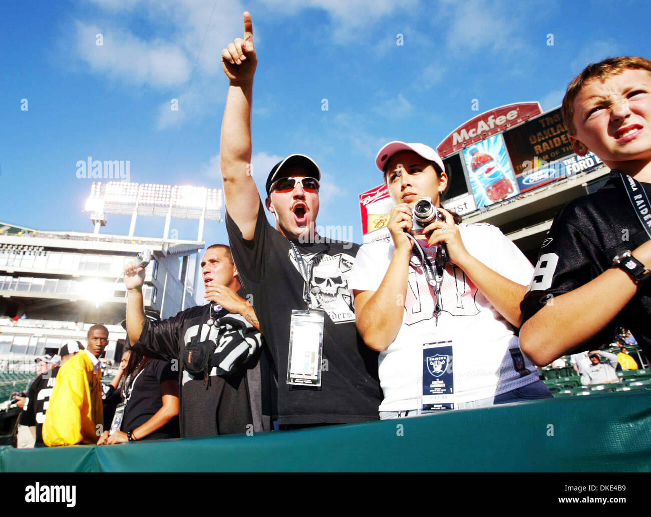 August 11th 2007 - Oakland, CA, USA - Raider fans Dave and Martha ...