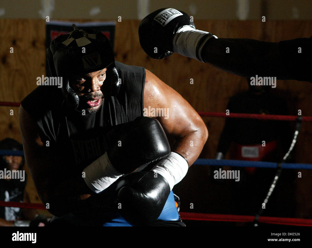 Aug 25, 2007 - Royal Palm Beach, FL, USA - Pro boxer JAMEEL MCCLINE ...