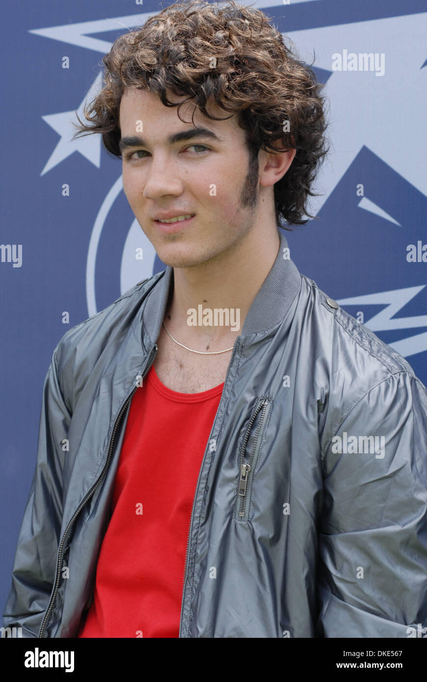 Aug 25, 2007 - New York, NY, USA - One of the JONAS BROTHERS at the ...