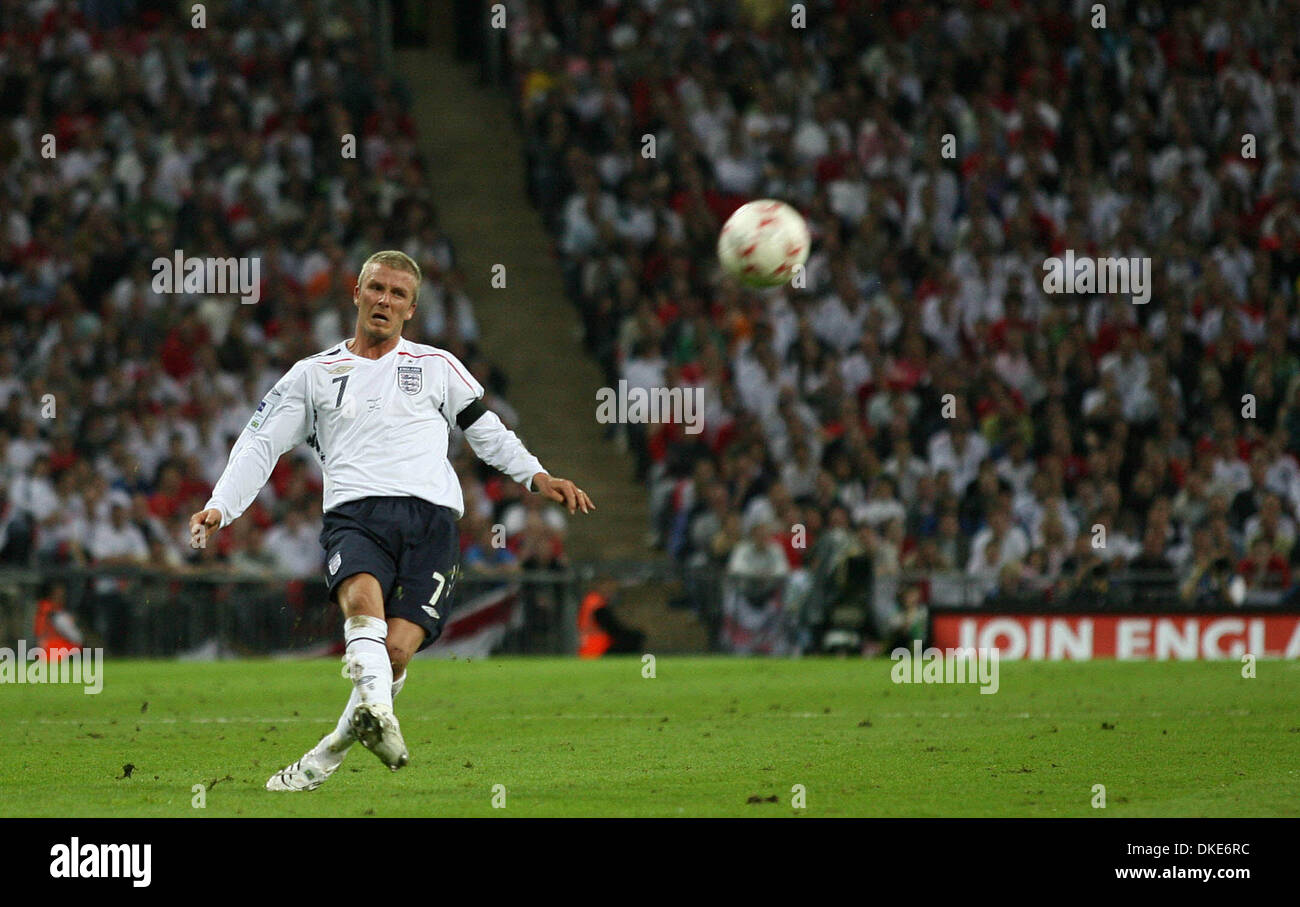 Englands John Terry High Resolution Stock Photography and Images - Alamy
