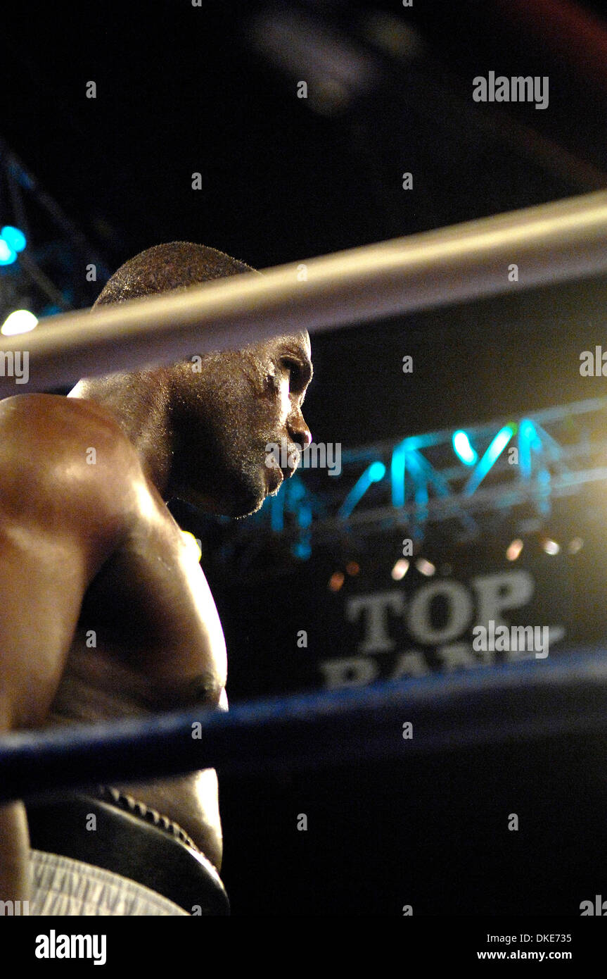 Round rock armory hi-res stock photography and images - Alamy