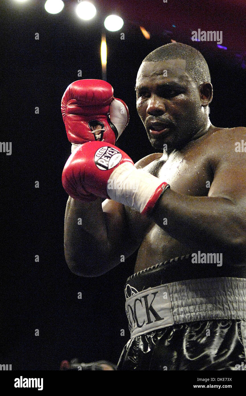 Round rock armory hi-res stock photography and images - Alamy