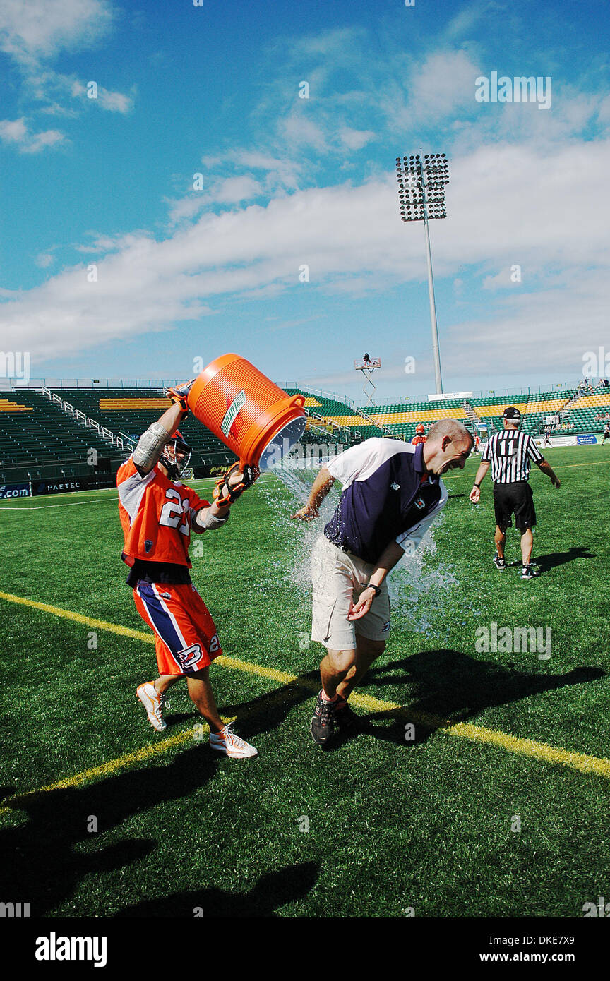 August 26, 2007: Philadelphia Barrage head coach Tony Resch gets the ...