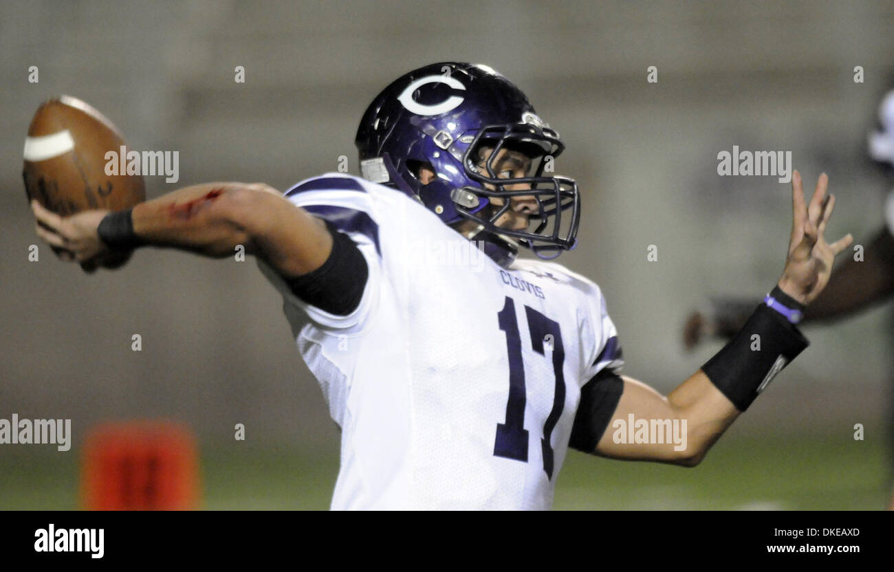 Feb. 6, 2007 - Rio Rancho, NM, U.S. - Greg Sorber -- Clovis quarterback ...