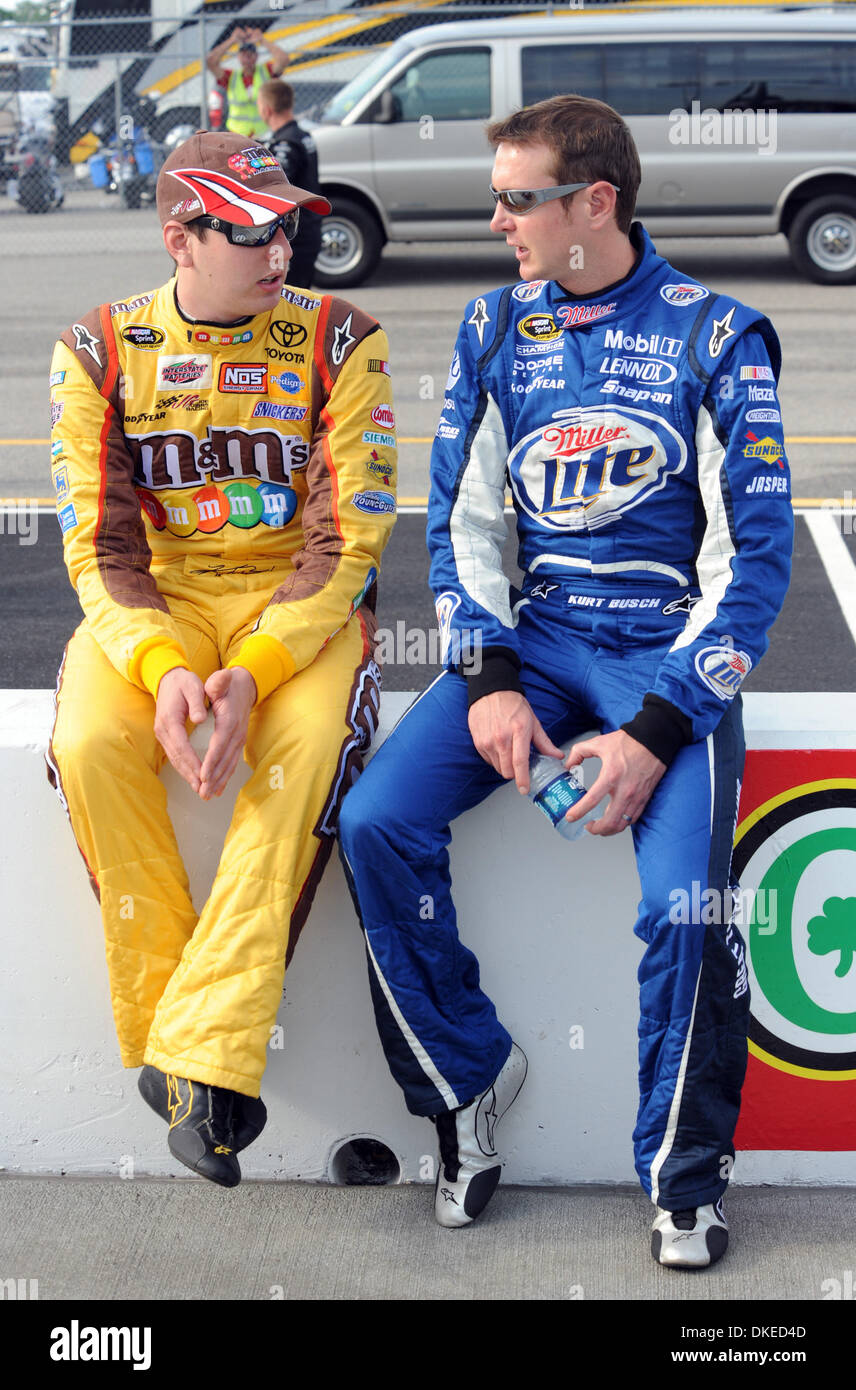 Kyle busch 2009 hi-res stock photography and images - Alamy