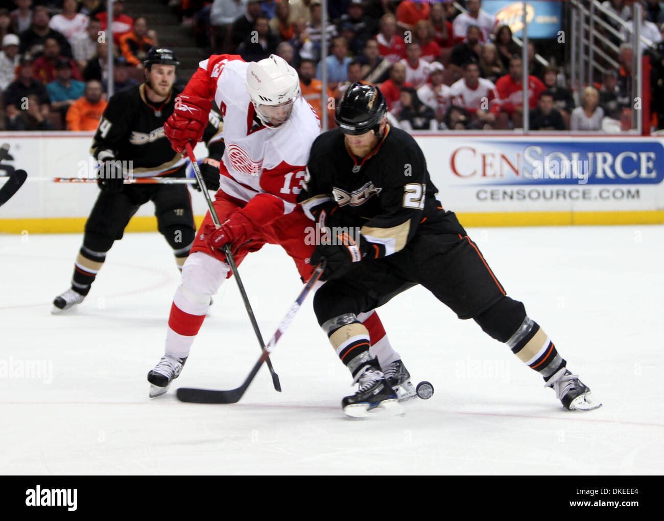 2009 stanley cup playoffs hi-res stock photography and images - Alamy