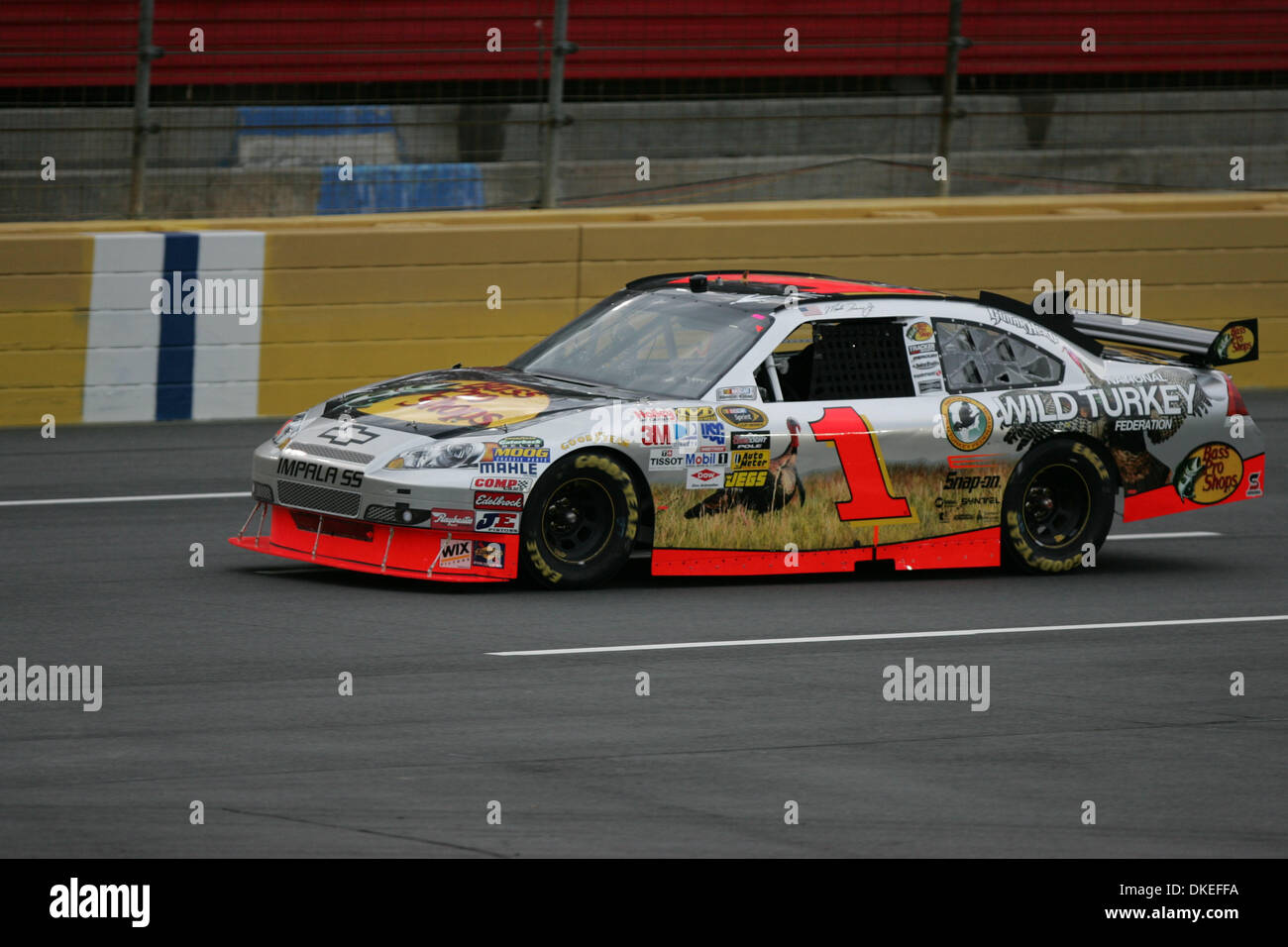 Martin truex jr hi-res stock photography and images - Alamy