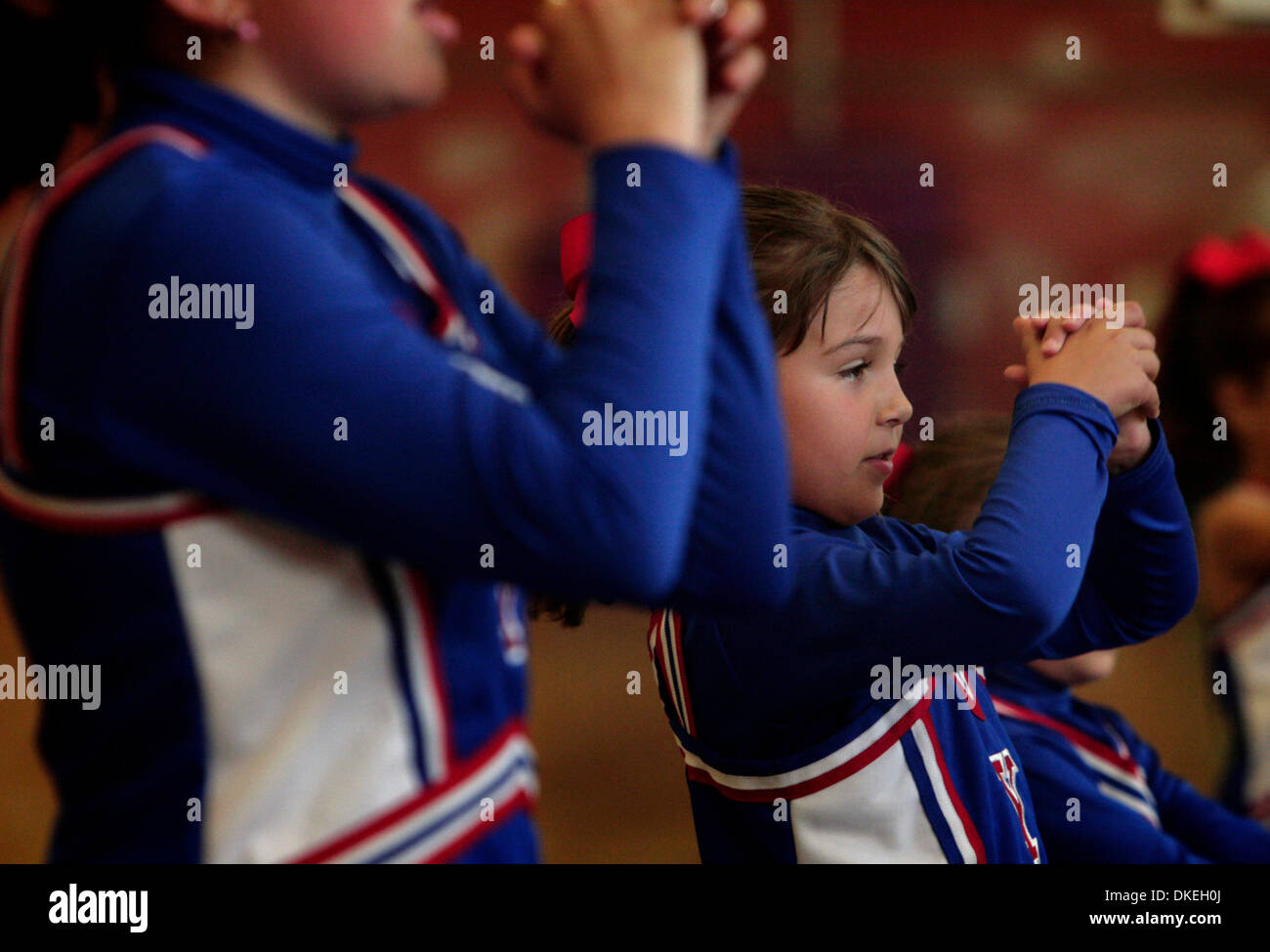 Cheerleading routine hi-res stock photography and images - Alamy