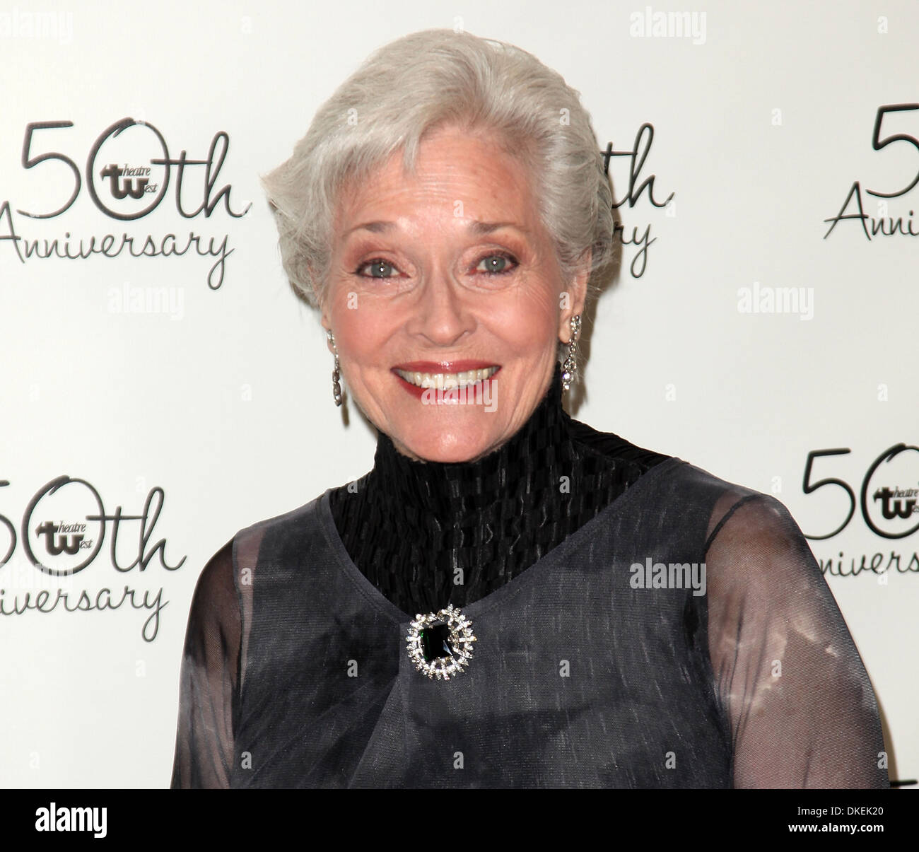 Lee Meriwether Stock Photos & Lee Meriwether Stock Images - Alamy