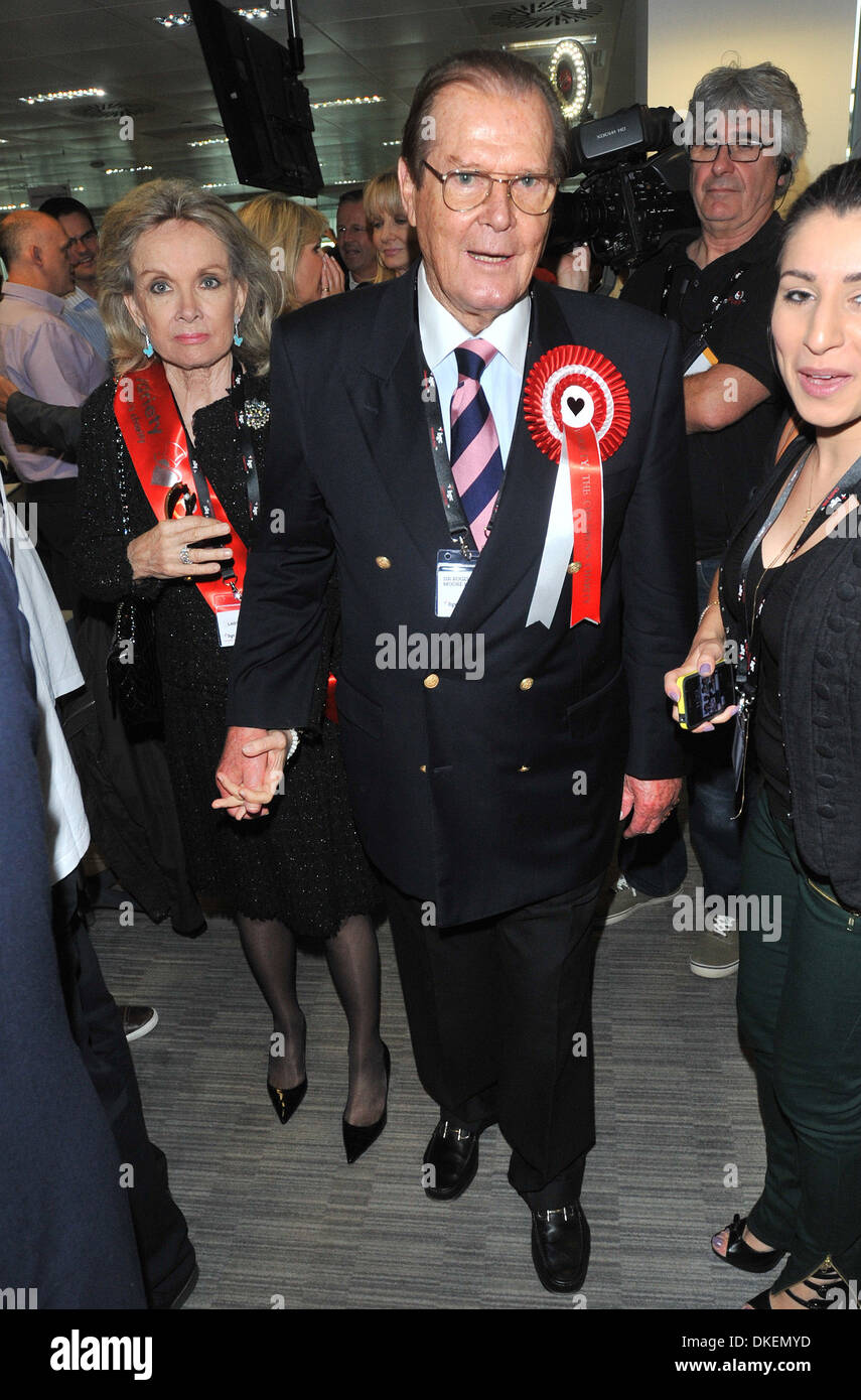 Sir Roger Moore and Lady Moore aka Kiki Tholstrup BGC Annual Global ...