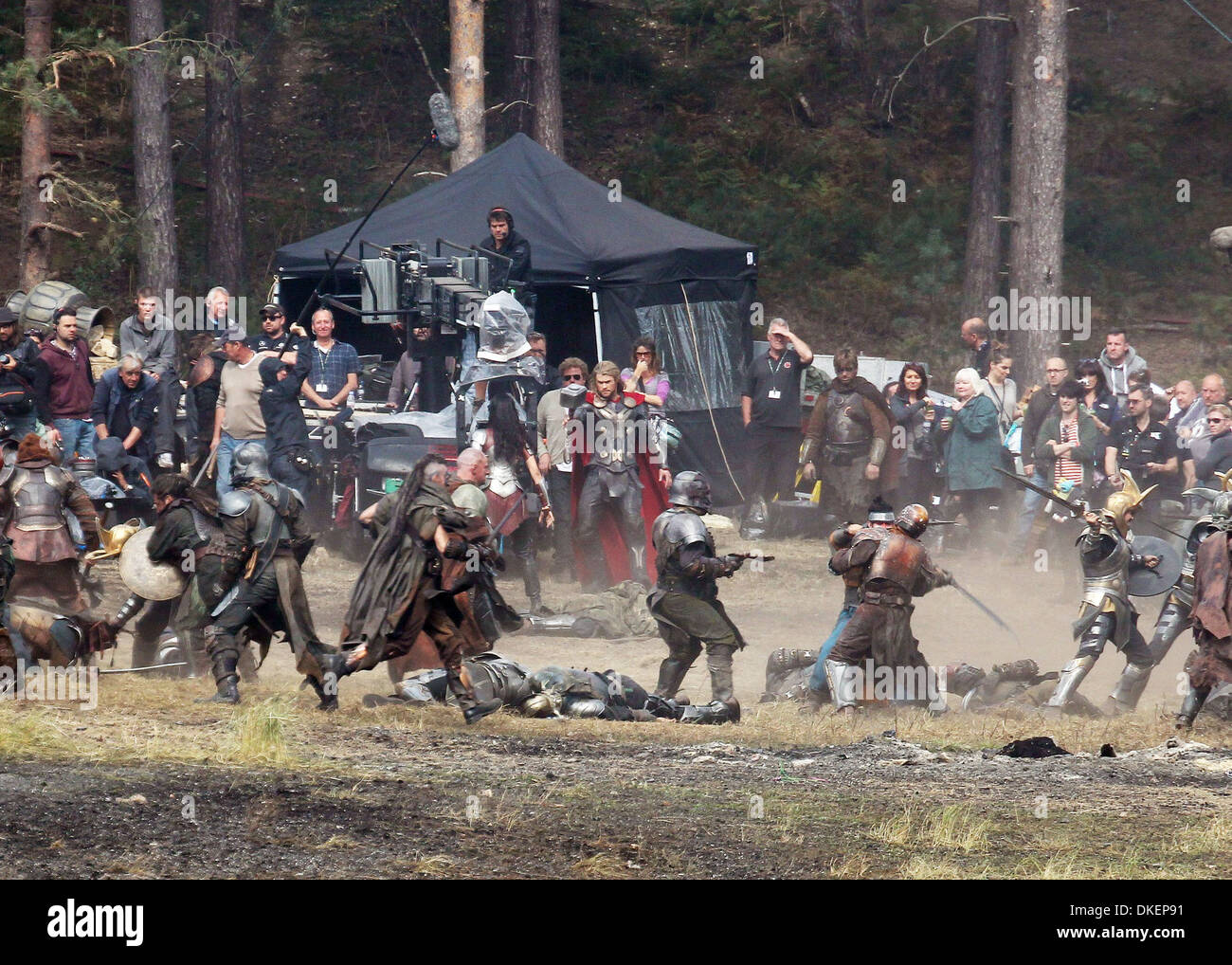 Chris hemsworth filming scenes for movie thor hi-res stock photography ...
