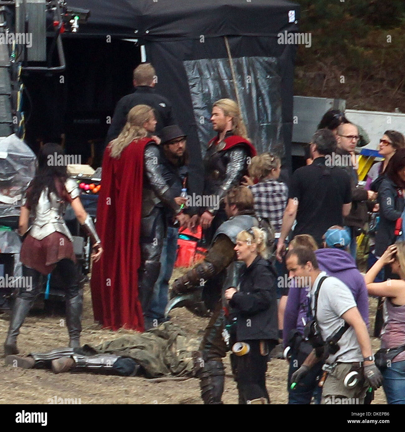 Chris hemsworth filming scenes for movie thor hi-res stock photography ...