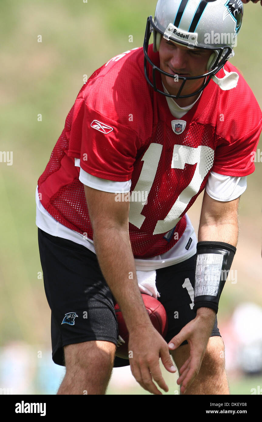 August 16, 2009: Carolina Panther Jake Delhomme during morning practice ...