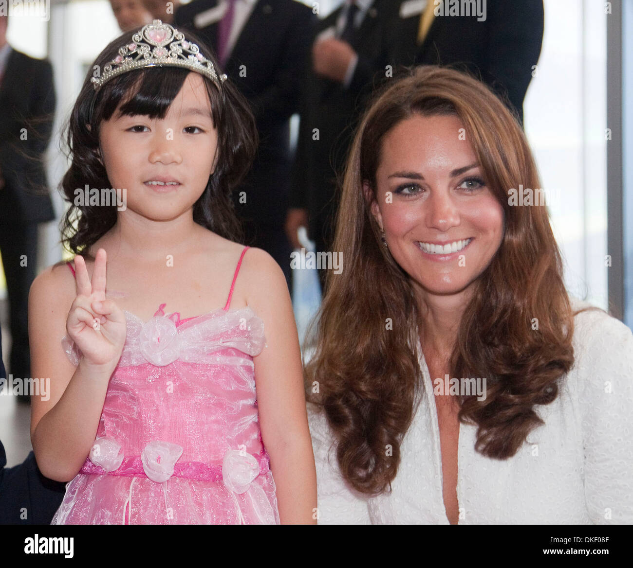 Catherine Duchess of Cambridge aka Kate Middleton meets Maeve Low (5 ...