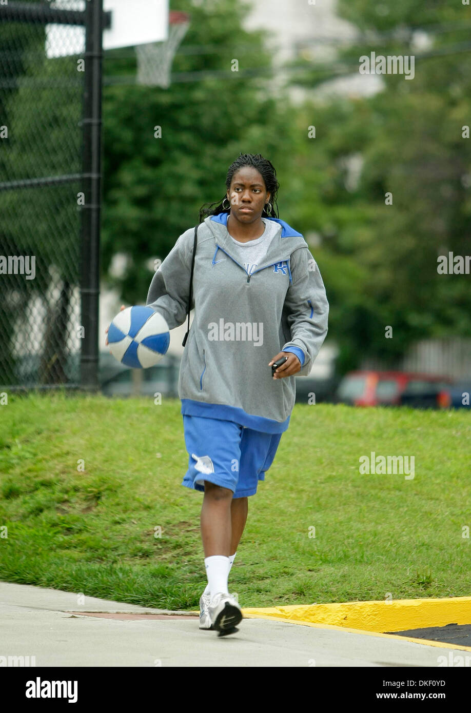 Victoria dunlap hi-res stock photography and images - Alamy