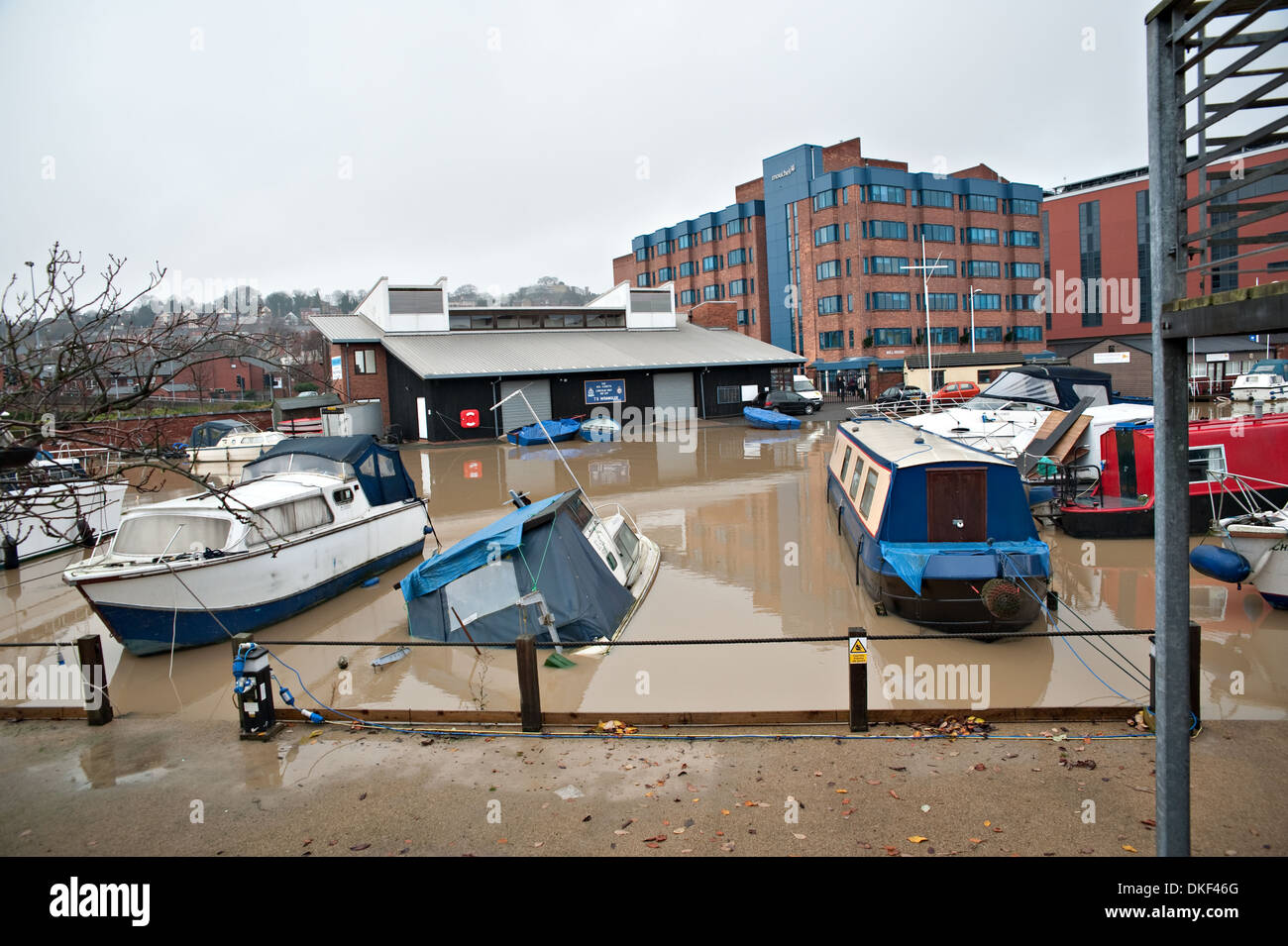 Lincoln uk rain hi-res stock photography and images - Alamy