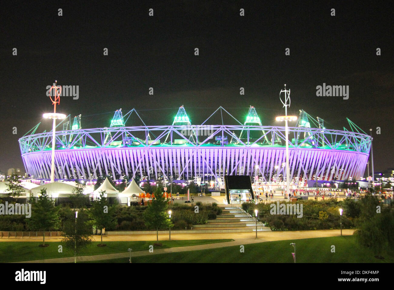 Olympics stadium 2012 fireworks hi-res stock photography and images - Alamy