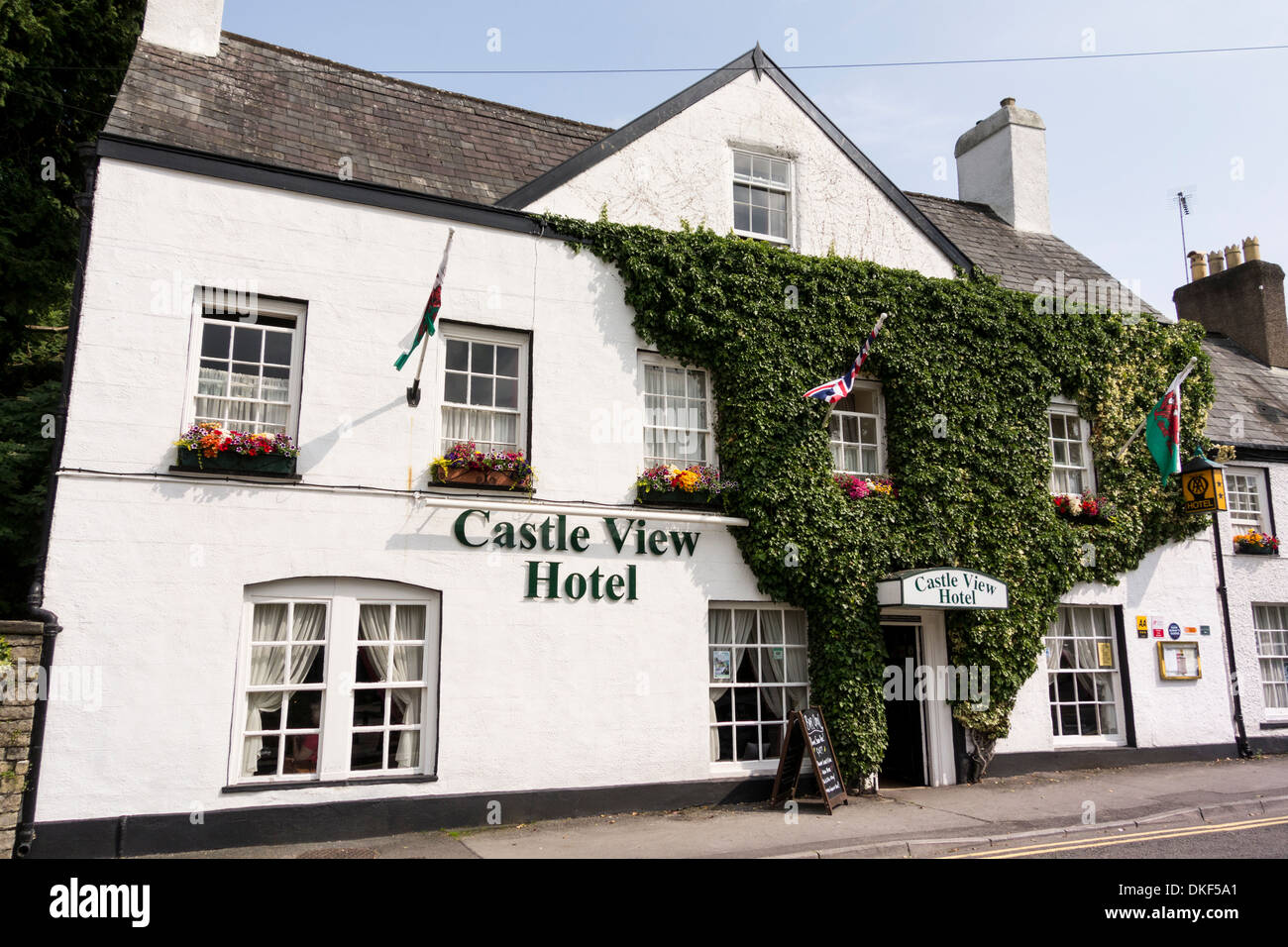 Castle View Hotel, Chepstow, Monmouthshire, Wales Stock Photo - Alamy