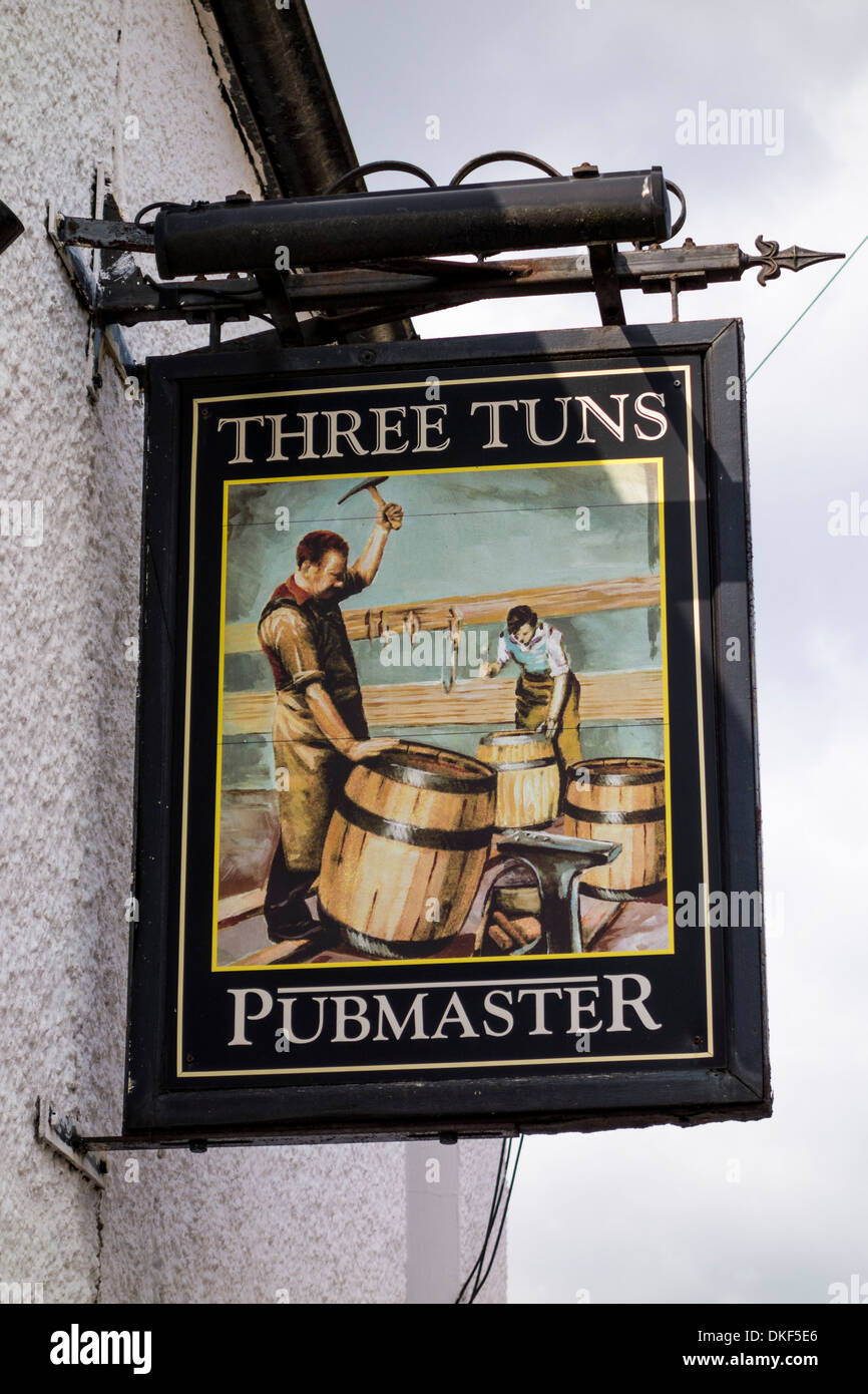 Three Tuns pub sign, Chepstow, Monmouthshire, Wales Stock Photo - Alamy