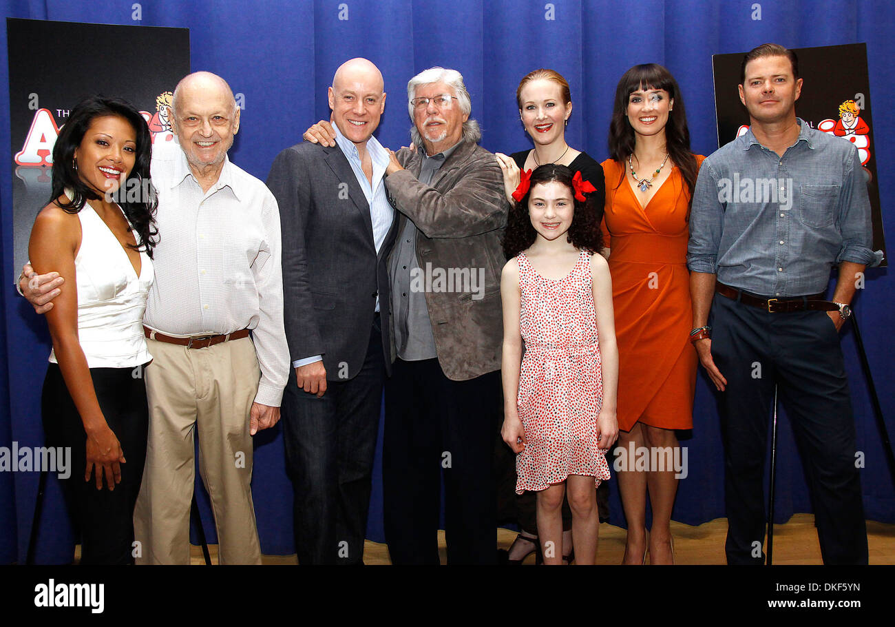 J Elaine Marcos Charles Strouse Anthony Warlow Martin Charnin Katie ...