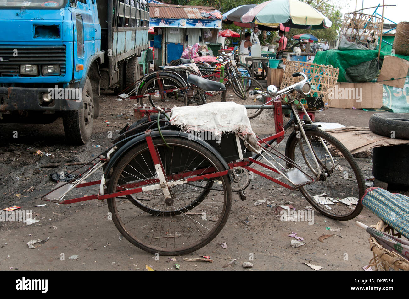 3 wheeled bicycle taxis in yangon myanmar hi-res stock photography and ...