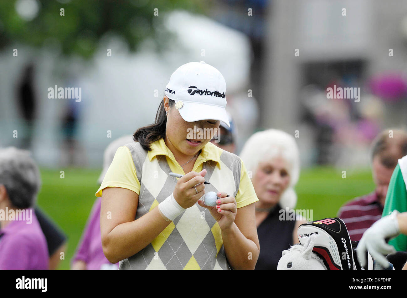June 28, 2008: Irene Cho marks her ball prior to round 4 of the Wegmans ...