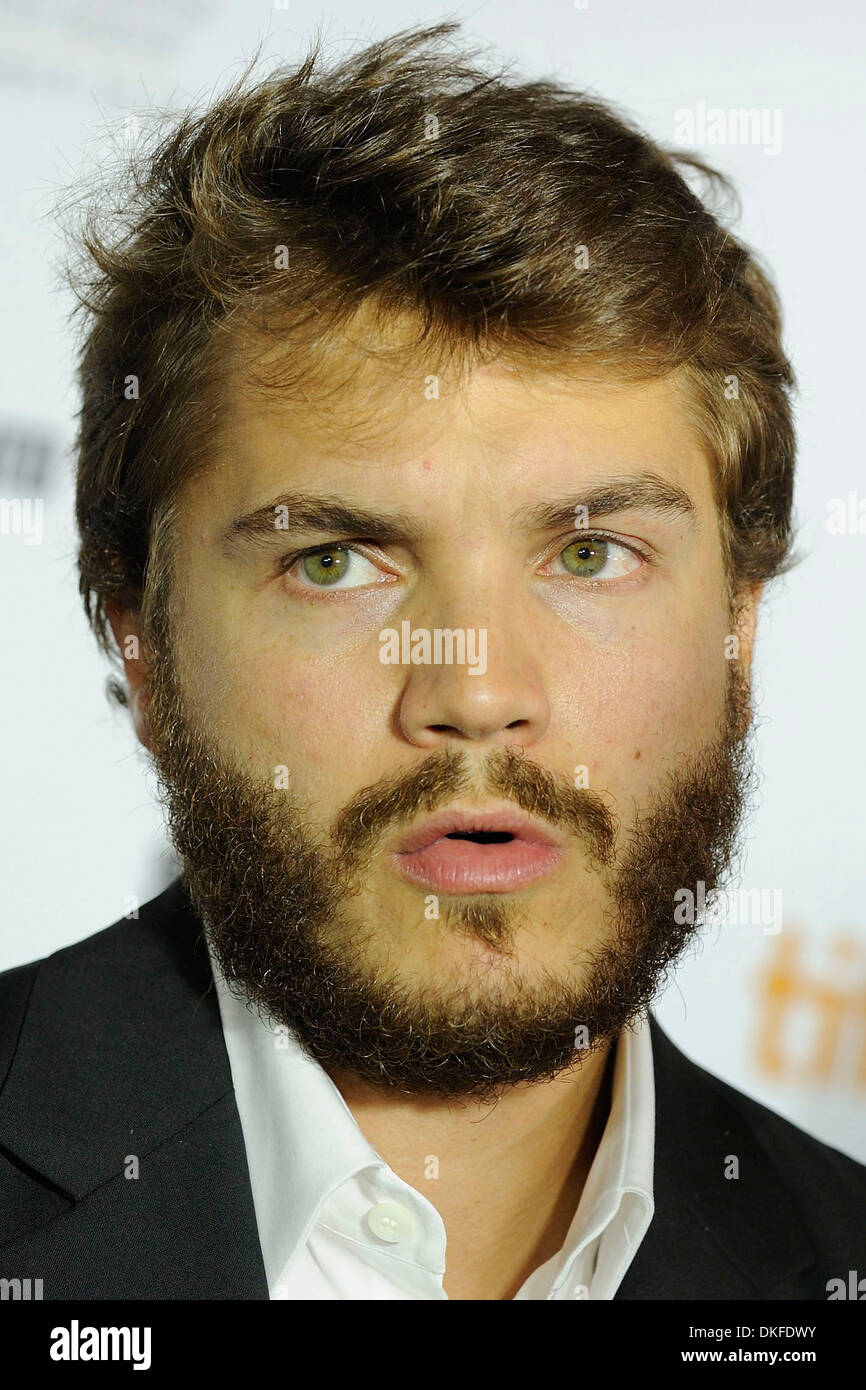 Emile hirsch hi-res stock photography and images - Alamy