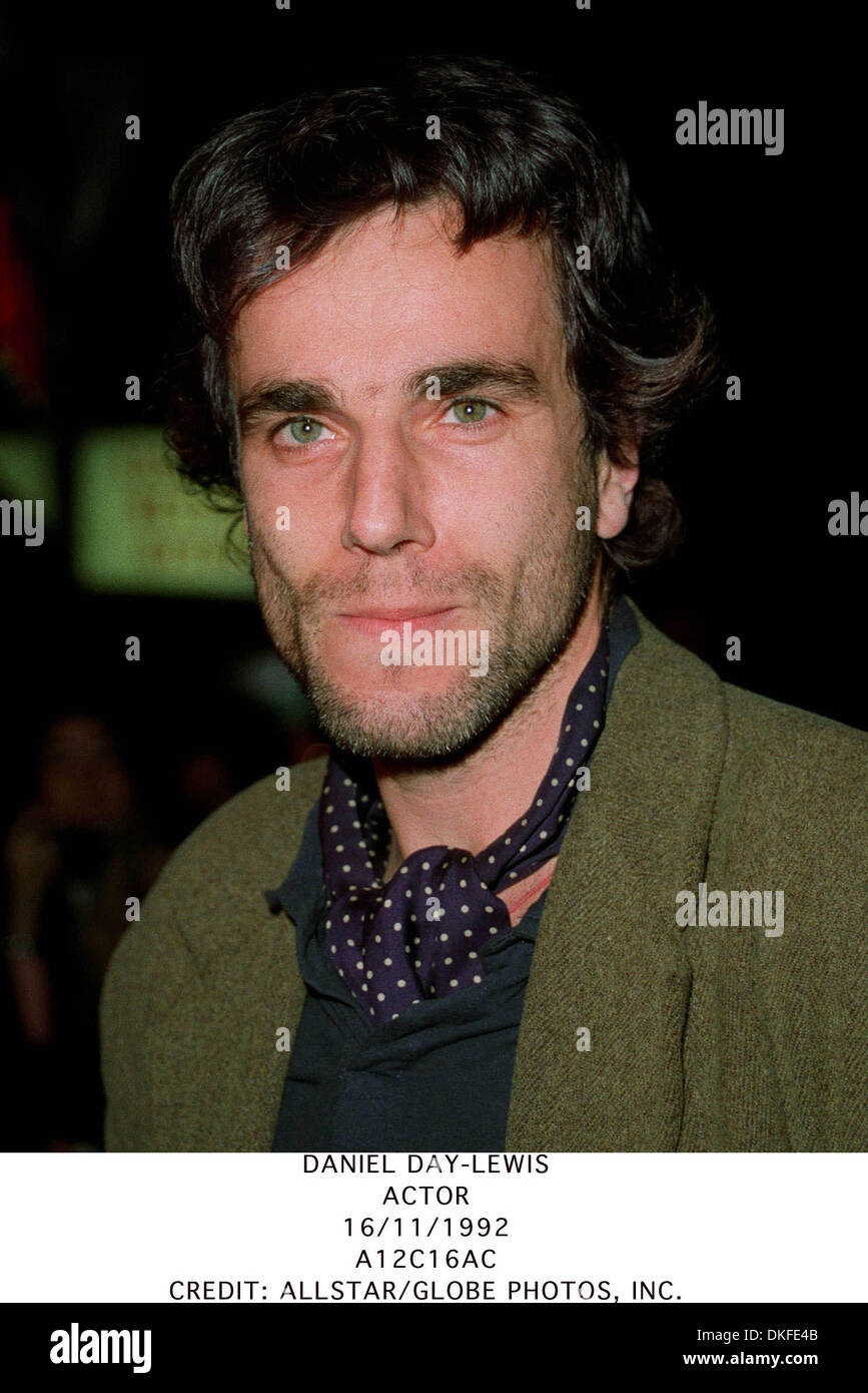 Daniel day lewis 1992 hi-res stock photography and images - Alamy