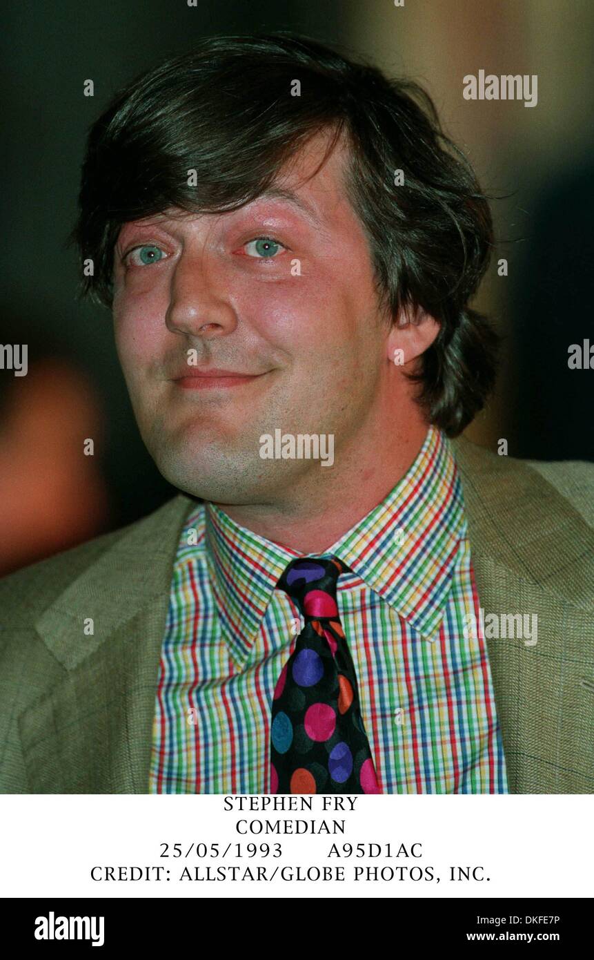 May 25, 1993 - STEPHEN FRY.COMEDIAN.25/05/1993.A95D1AC.CREDIT: ALLSTAR ...