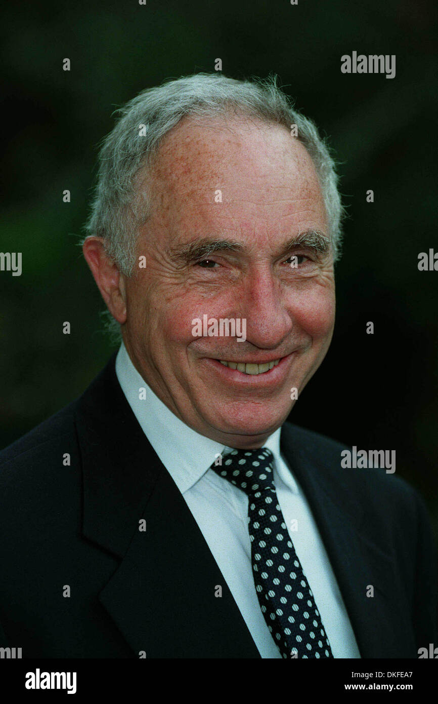 17 03 1994 hi-res stock photography and images - Alamy