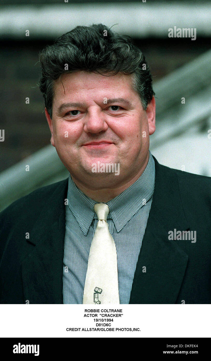 Robbie coltrane cracker hi-res stock photography and images - Alamy