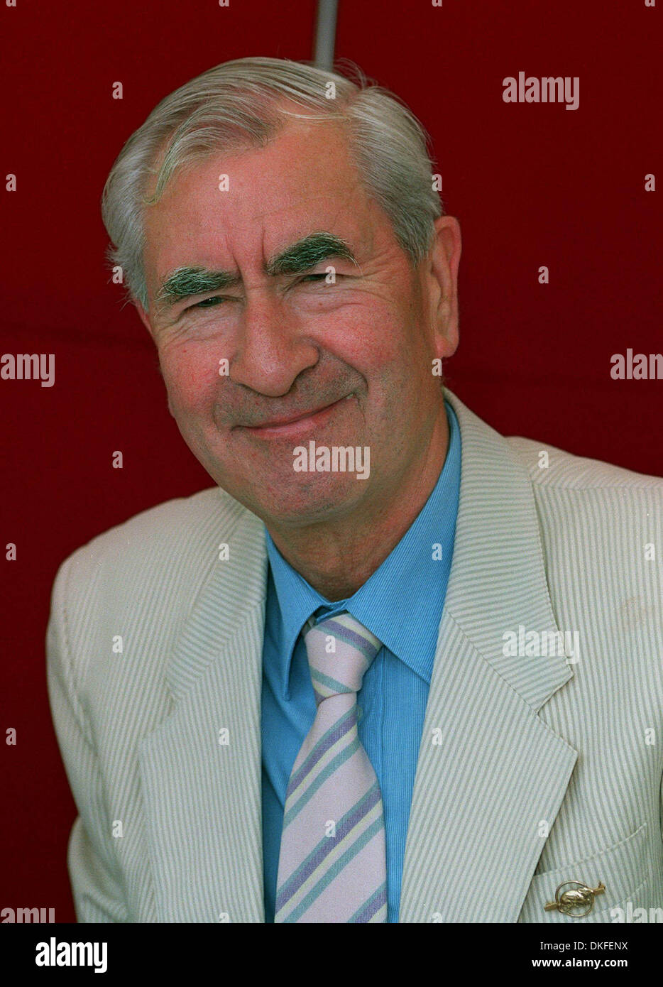 BILL PERTWEE.COMEDY & ACTOR.06/07/1995.F59F10C.CREDIT: ALLSTAR Stock ...