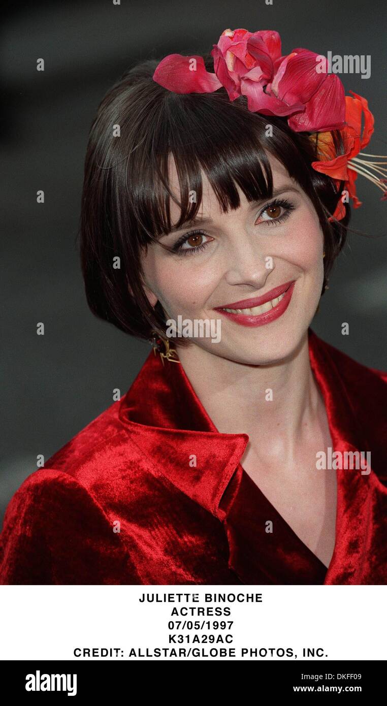 JULIETTE BINOCHE.ACTRESS.07/05/1997.K31A29AC.CREDIT: ALLSTAR Stock ...
