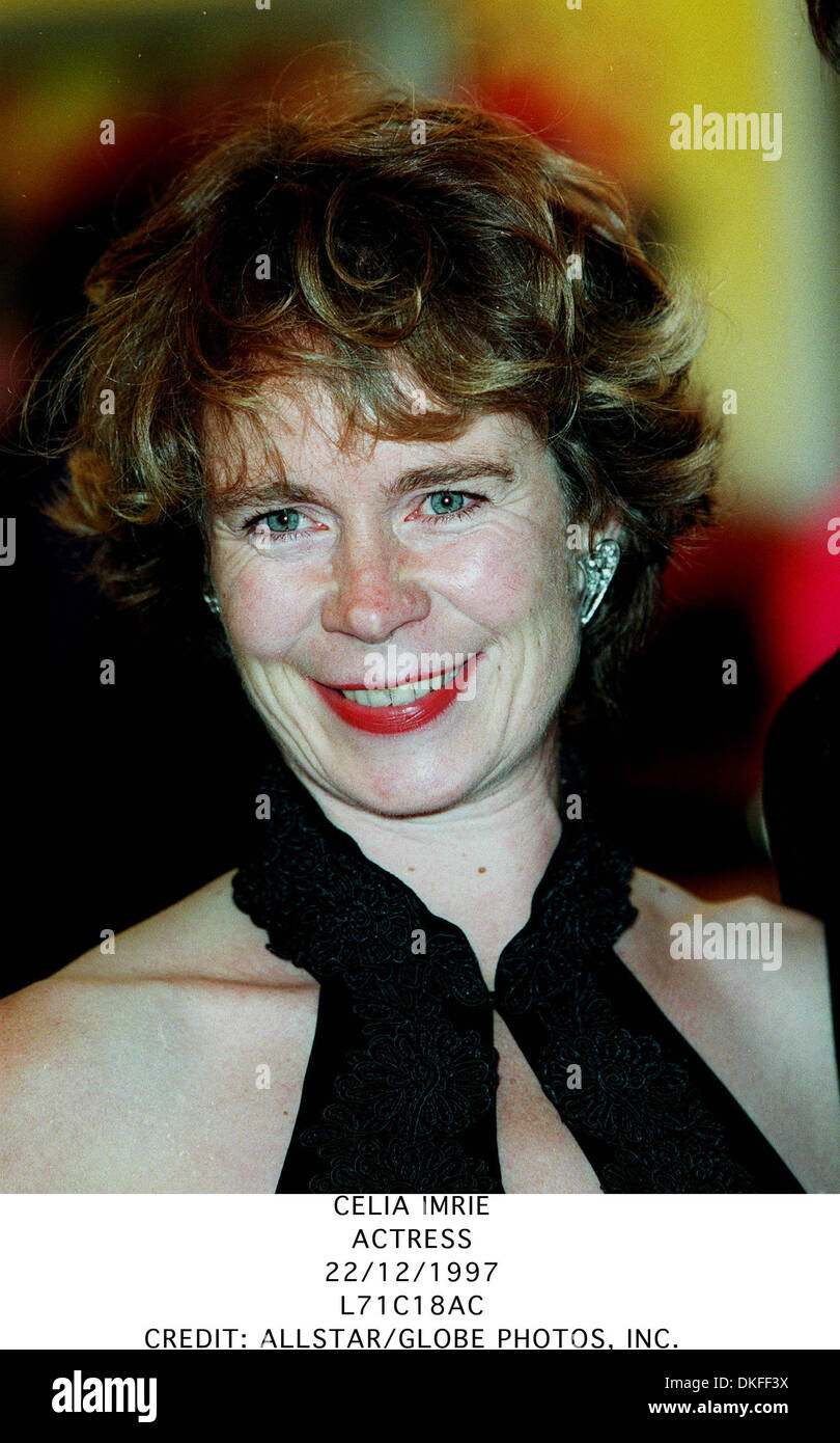Actress celia imrie hi-res stock photography and images - Alamy
