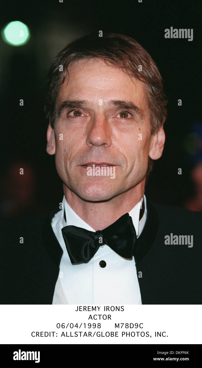Jeremy irons 1998 hi-res stock photography and images - Alamy