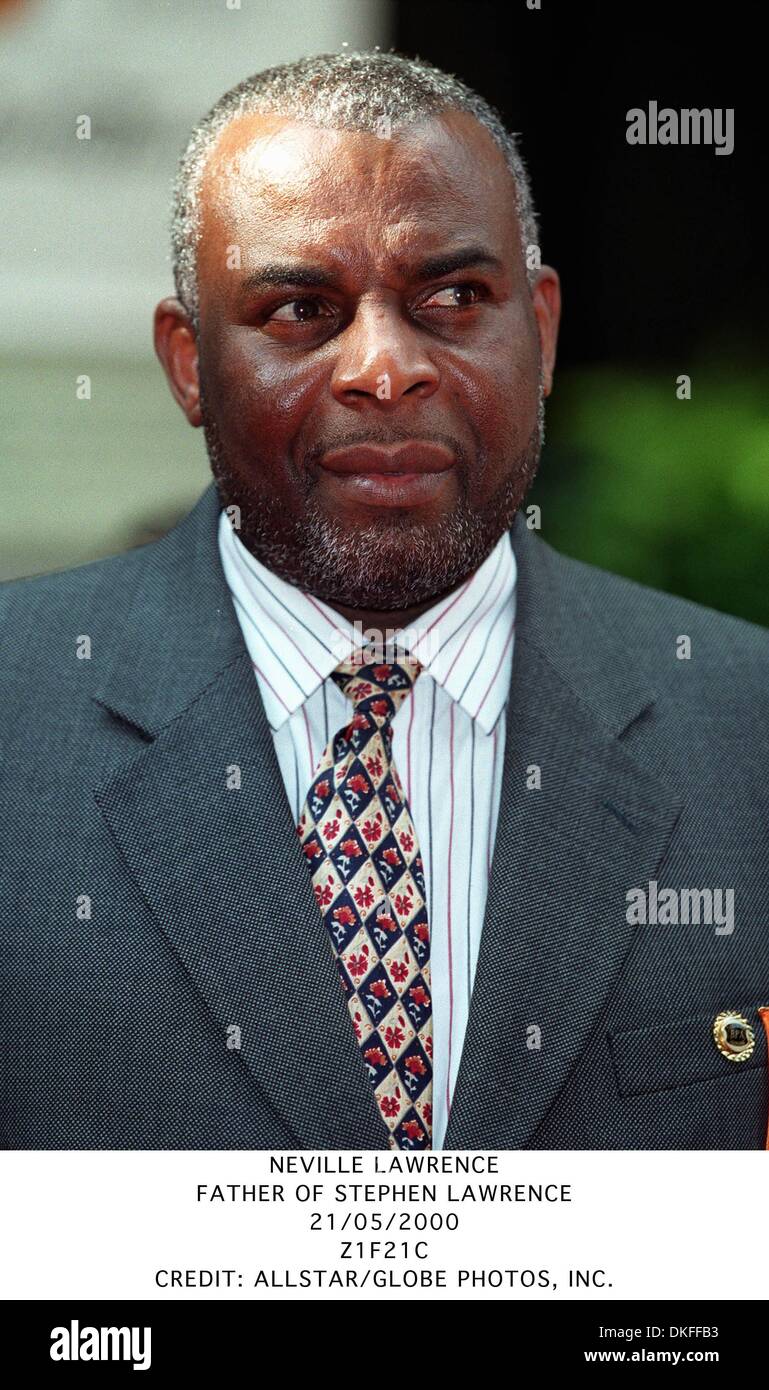 Father stephen lawrence hi-res stock photography and images - Alamy
