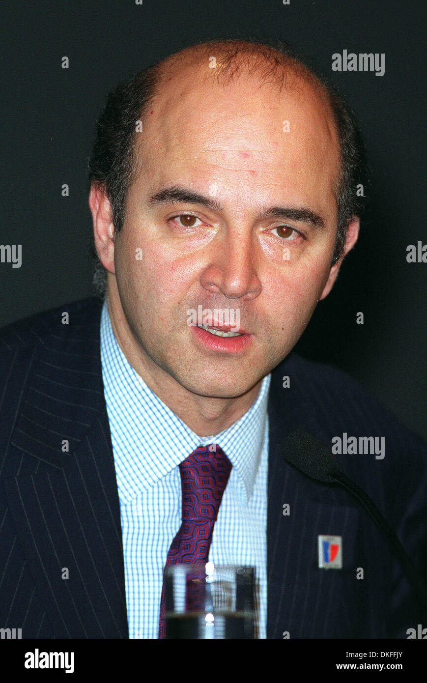 PIERRE MOSCOVICI.FRENCH EUROPEAN MINISTER. EUROPEAN SUMMIT NICE 2000 ...