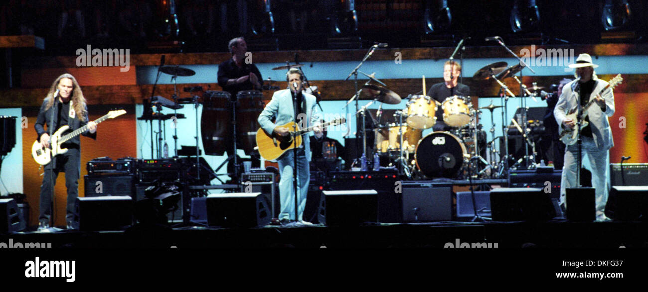 July 28, 2001 - Texas, U.S. - K42247JN.THE EAGLES PERFORMING AT ...