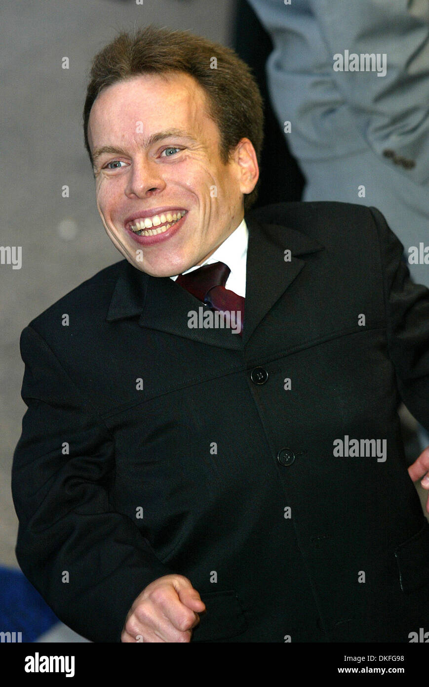 WARWICK DAVIS.ACTOR .ODEON LEICESTER SQUARE, LONDON.14/05/2002.DI1253 ...
