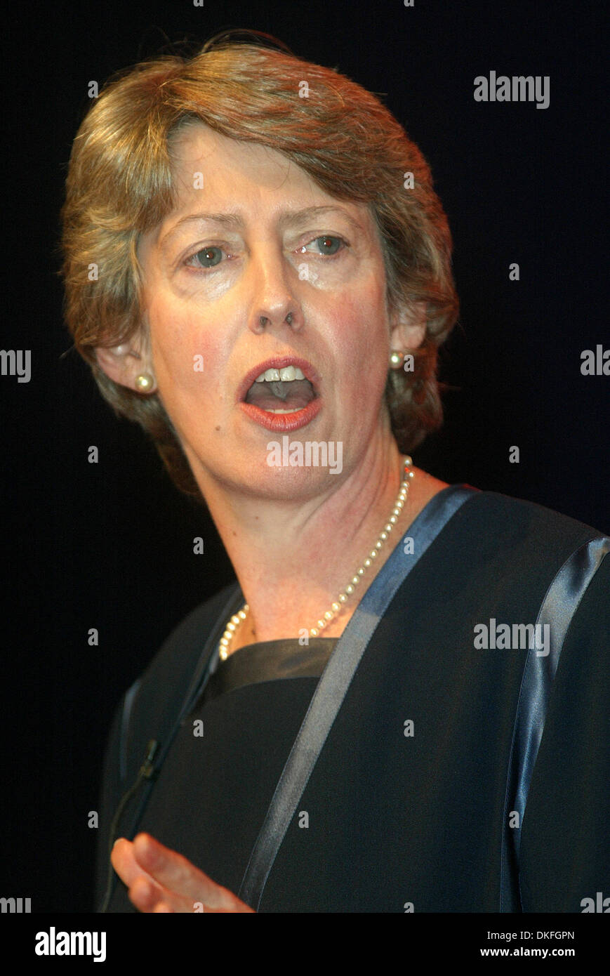 Patricia hewitt mp hi-res stock photography and images - Alamy