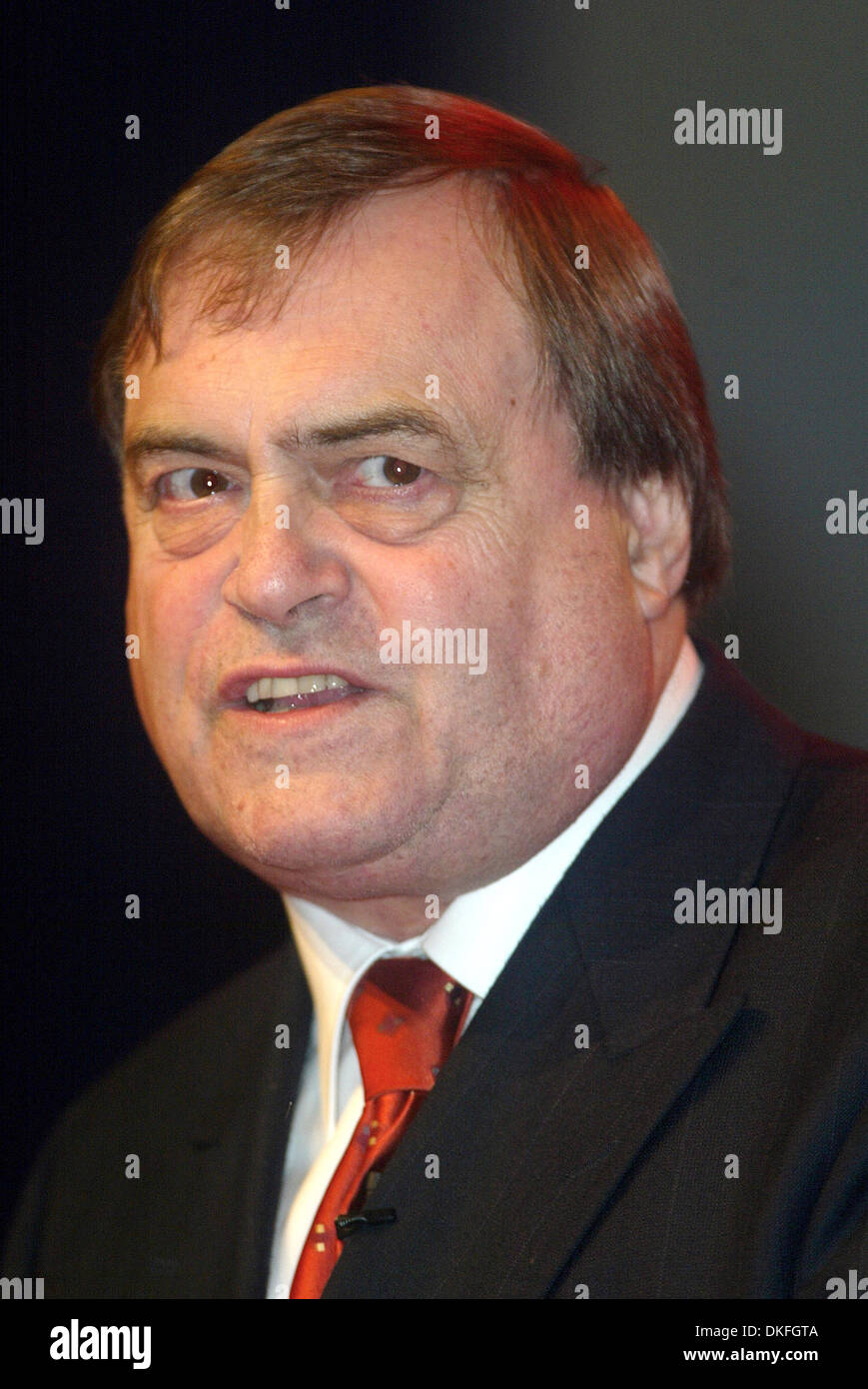 JOHN PRESCOTT MP.DEPUTY PRIME MINISTER.TLABOUR PARTY CONFERENCE 2002 ...