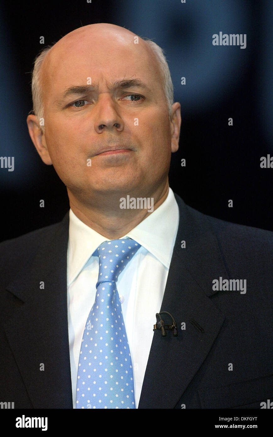 IAIN DUNCAN SMITH MP.CONSERVATIVE PARTY LEADER.TCONSERVATIVE CONFERENCE ...